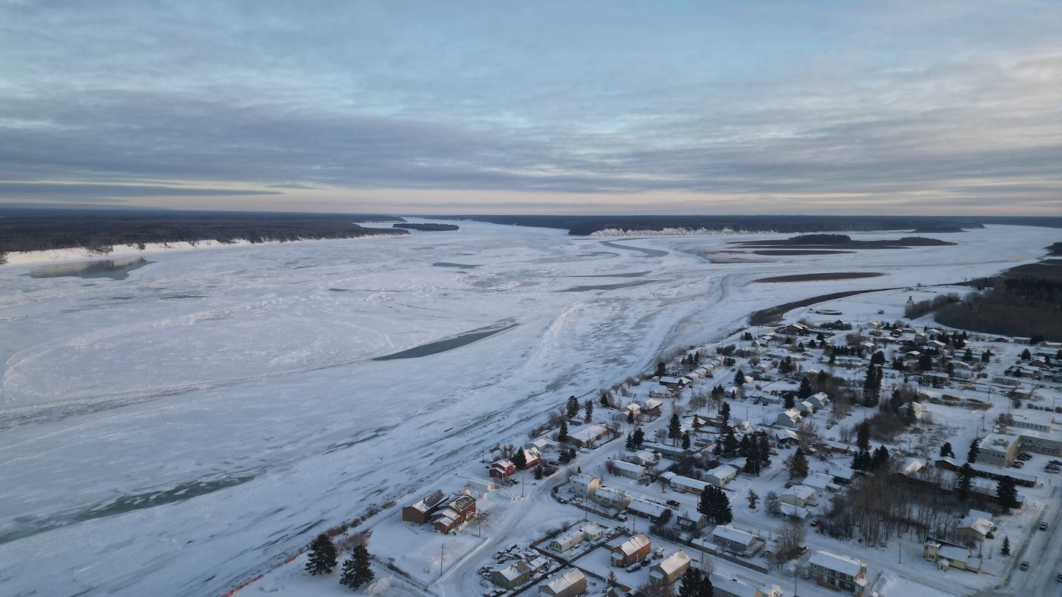 Łı́ı́dlı̨ı̨ Kų́ę́ First Nation - Northwest Territories